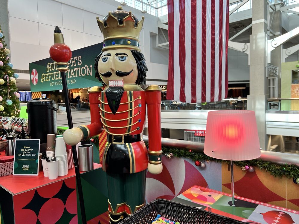 SANTA’S LAYOVER LOUNGE - Updated November 2024 - 8500 Peña Blvd, Denver ...