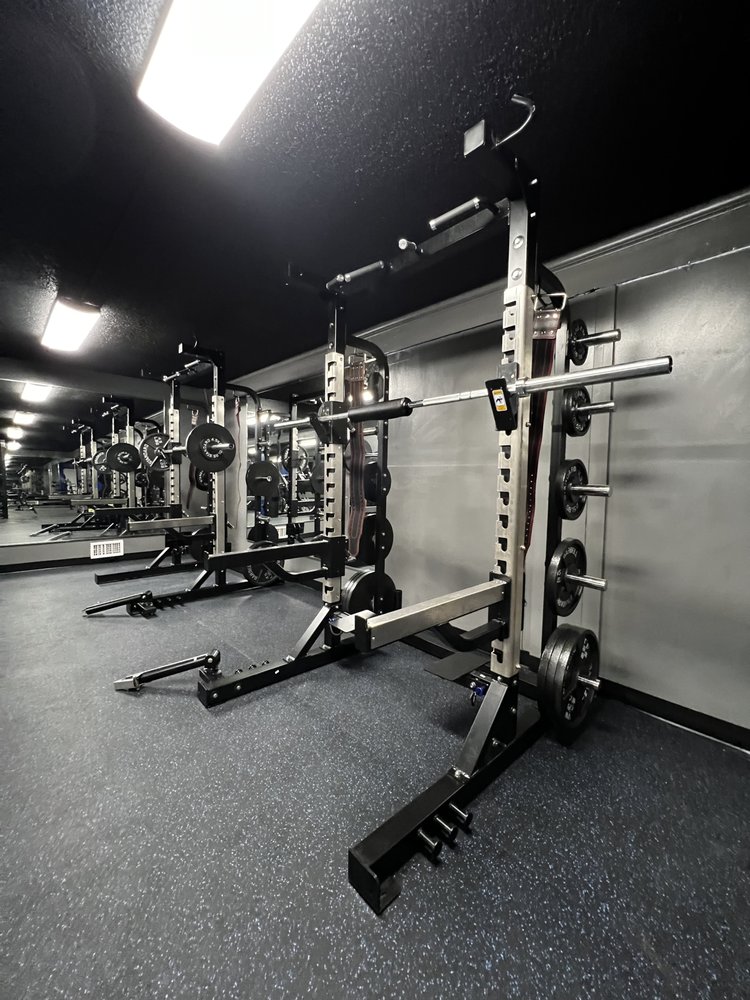 INNERGY FITNESS - Updated January 2025 - 13 Photos - 309 W Church Ave ...