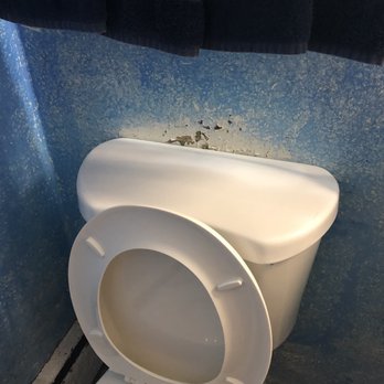 BINGHAM MOTOR INN & SPORTS COMPLEX - Updated August 2024 - 89 Main St ...