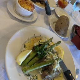 HOBNOB - Updated October 2025 - 393 Photos & 373 Reviews - 277 Sheridan ...