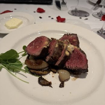 THE CAPITAL GRILLE - Updated September 2024 - 697 Photos & 393 Reviews ...