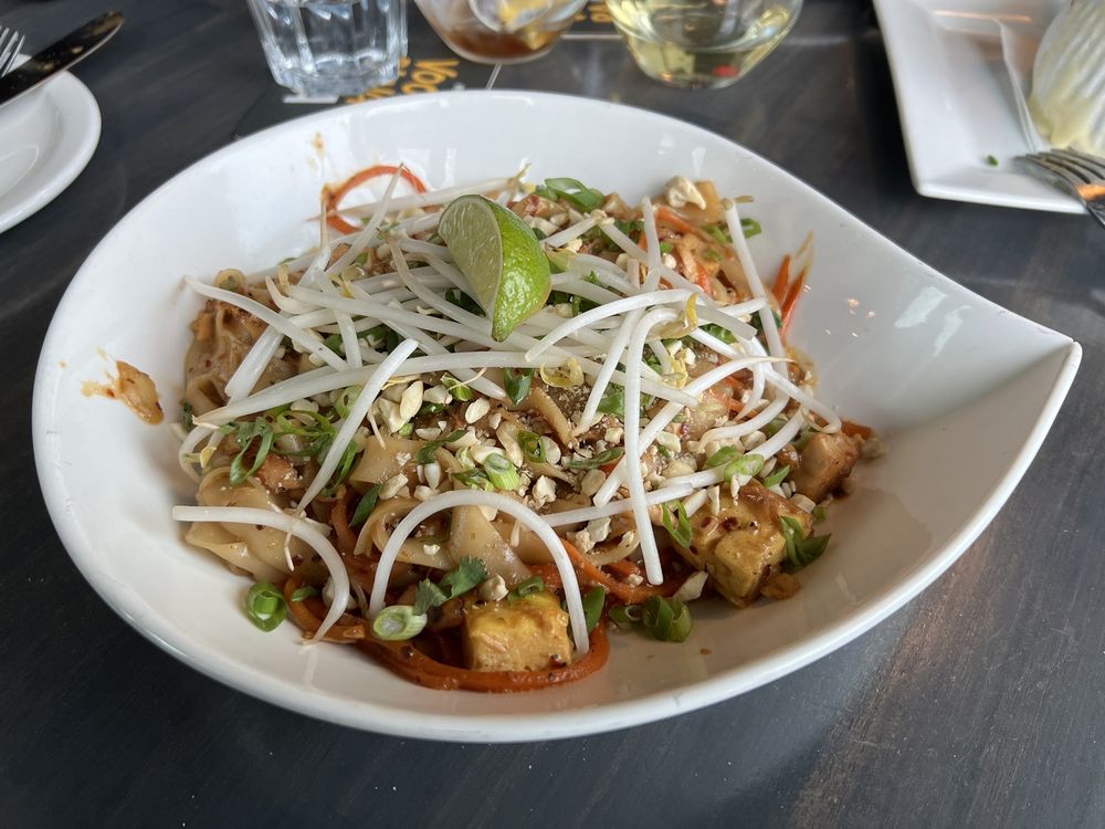 GNOSH AT WEST 5 - Updated May 2025 - 1325 Riverbend Road, London ...