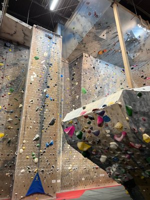 ROCKQUEST CLIMBING CENTER - Updated August 2024 - 39 Photos & 29 ...