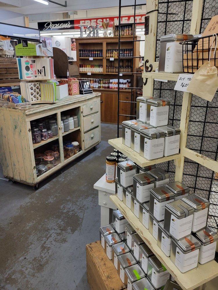 HAMILTON FARMERS MARKET - Updated December 2025 - 124 Photos & 28 ...