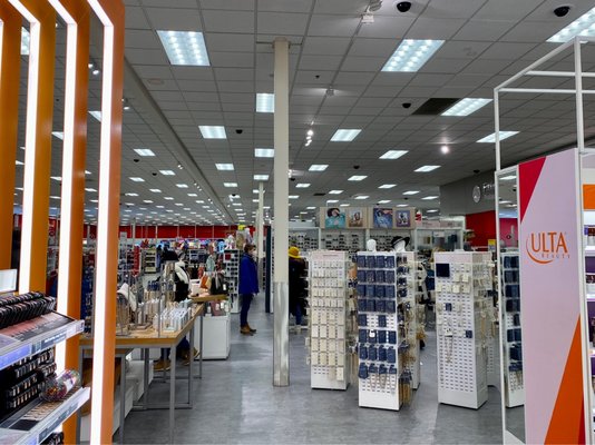 TARGET - Updated December 2025 - 102 Photos & 126 Reviews - 6100 ...