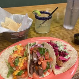 TWISTED TACO - Updated December 2025 - 245 Photos & 360 Reviews - 115 ...