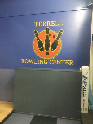 TERRELL BOWLING & ENTERTAINMENT CENTER - Updated May 2025 - 10 Reviews ...