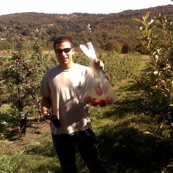 LONE MAPLE FARM - Updated January 2026 - 23 Photos & 16 Reviews - 2001 ...