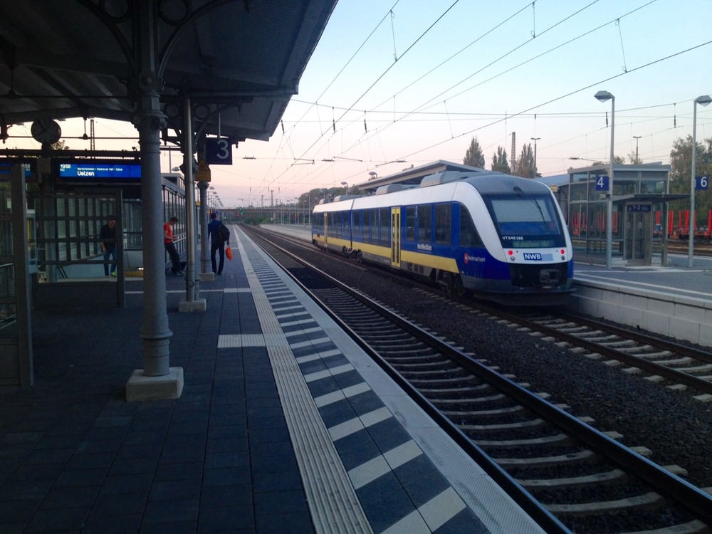BAHNHOF ELZE - Bahnhofstr. 70, Elze, Niedersachsen, Germany - Train ...