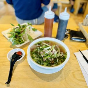 PHO 21 - Updated January 2026 - 2246 Photos & 1118 Reviews - 2569 S ...