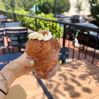 JUNCTION BISTRO BAR AND BAKERY - Updated November 2024 - 196 Photos ...