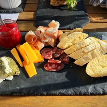 THE WELSH RABBIT - Updated October 2025 - 99 Photos & 125 Reviews - 200 ...