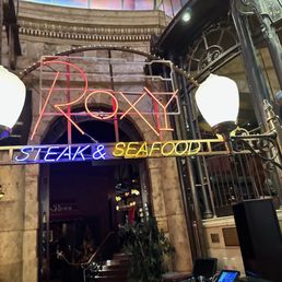ROXY RESTAURANT & BAR - Updated December 2025 - 1289 Photos & 789 ...