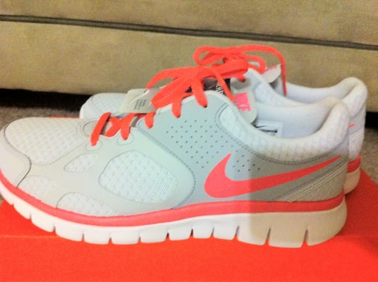 LADY FOOT LOCKER - Updated April 2024 - 11 Reviews - 1176 Glendale ...