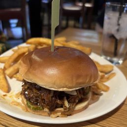 TAP SPORTS BAR AT MGM GRAND - Updated July 2025 - 942 Photos & 798 ...