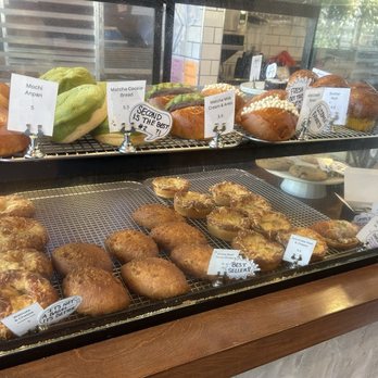 BRIO BRIO BAKERY & CAFÉ - Updated May 2024 - 963 Photos & 445 Reviews ...