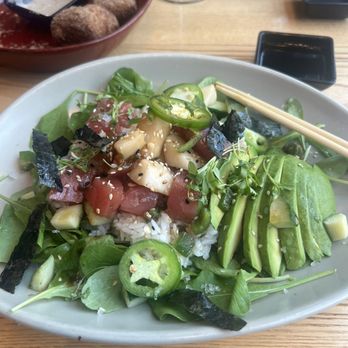 CRAVE - Updated July 2025 - 220 Photos & 120 Reviews - 220 Broadway Ave ...