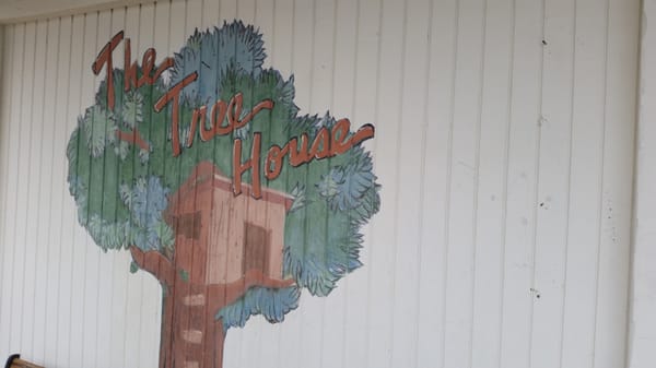 TREE HOUSE BAR AND RESTAURANT - Updated October 2025 - 901 E Nasa Rd 1 ...