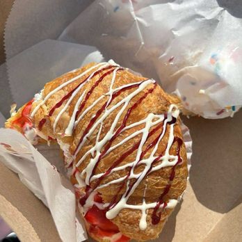 BREADS & BEYOND BAKERY - Updated December 2025 - 49 Photos & 49 Reviews - 5578 State Rd ...