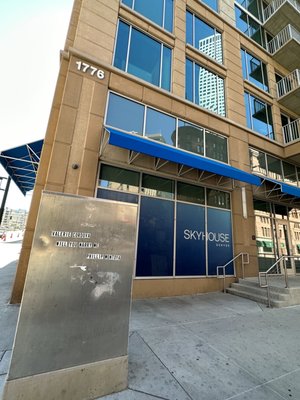 SKYHOUSE DENVER APARTMENTS - Updated December 2024 - 37 Photos & 31 ...