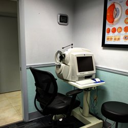 MITTLEMAN EYE - 27 Photos & 58 Reviews - 2000 Palm Beach Lakes Blvd ...