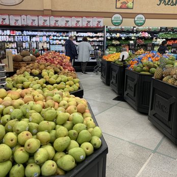 JONS FRESH MARKETPLACE - Updated December 2025 - 50 Photos & 82 Reviews ...