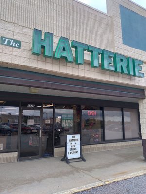 THE HATTERIE - Updated December 2025 - 23 Photos - 1938 Buchholzer Blvd ...
