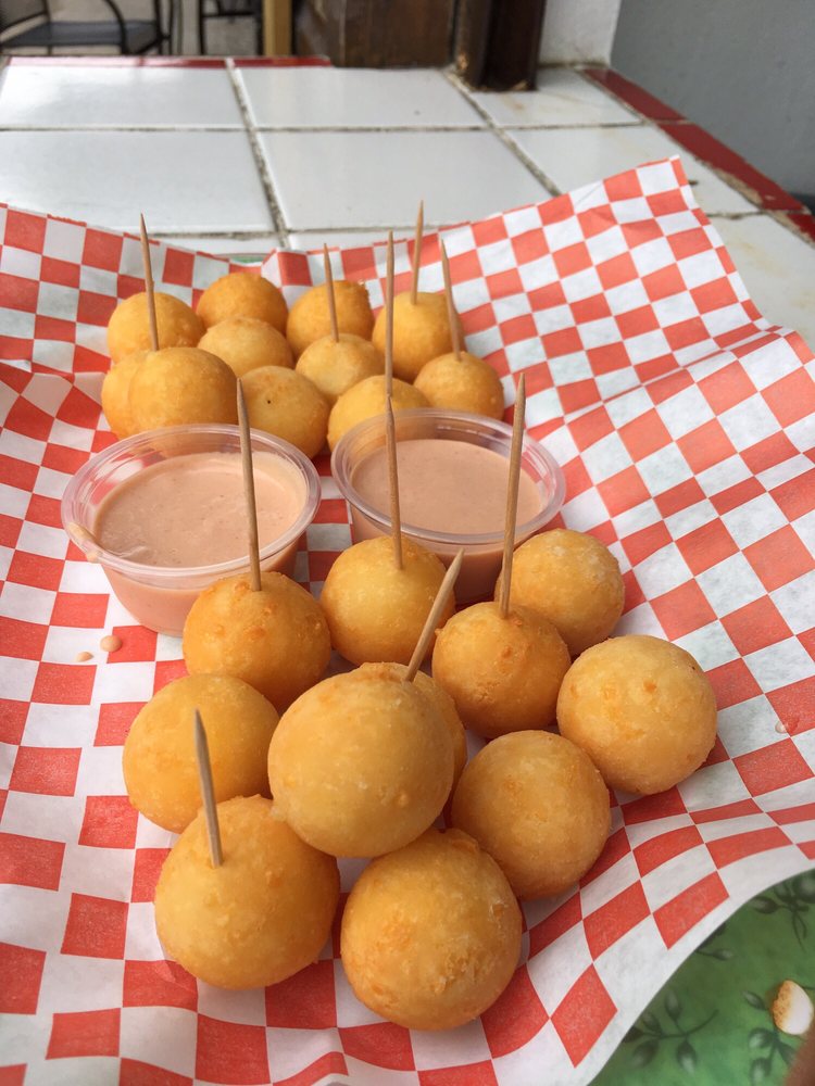 EL SHAMAR BAR & RESTAURANT - Updated December 2024 - Calle Munoz, Las ...