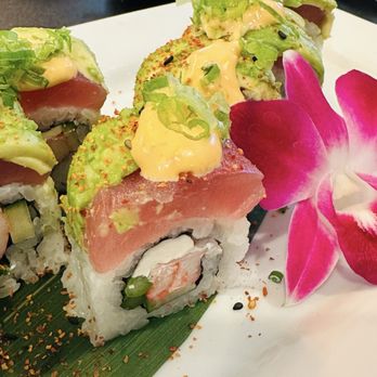 WAVE ASIAN BISTRO & SUSHI - Updated July 2024 - 2068 Photos & 757 ...