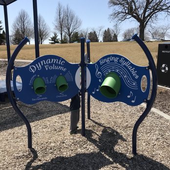 STARING LAKE PARK - Updated October 2025 - 76 Photos - 14800 Pioneer ...