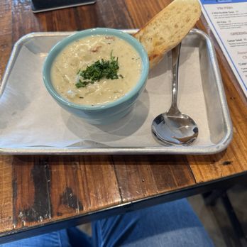 SALTY GIRLS - SEQUIM SEAFOOD - Updated January 2025 - 438 Photos & 447 ...