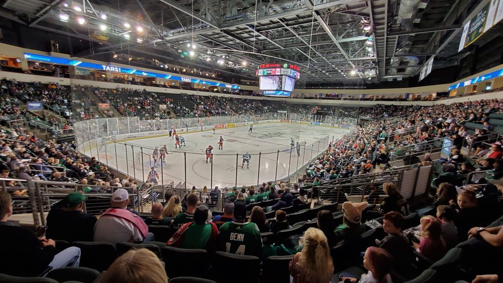 TEXAS STARS - 59 Photos & 25 Reviews - 2100 Avenue Of The Stars, Cedar ...