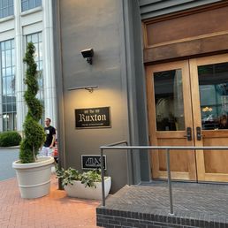 THE RUXTON - Updated December 2025 - 829 Photos & 199 Reviews - 720 ...