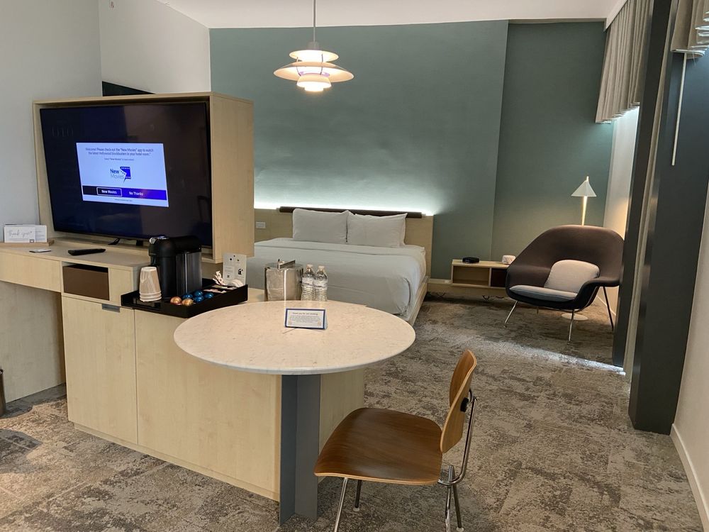 HOTEL ELEO AT THE UNIVERSITY OF FLORIDA - Updated January 2026 - 151 ...