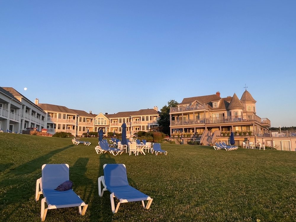 BEACHMERE INN - 38 Photos & 34 Reviews - 62 Beachmere Pl, Ogunquit ...