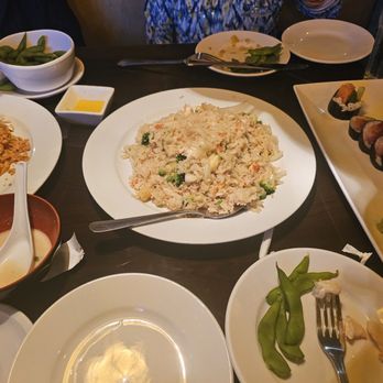 KOON MANEE THAI AND SUSHI RESTAURANT - Updated June 2025 - 218 Photos ...