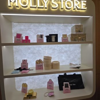 MOLLY TEA - Updated April 2025 - 130 Photos & 64 Reviews - 63 Mott St ...