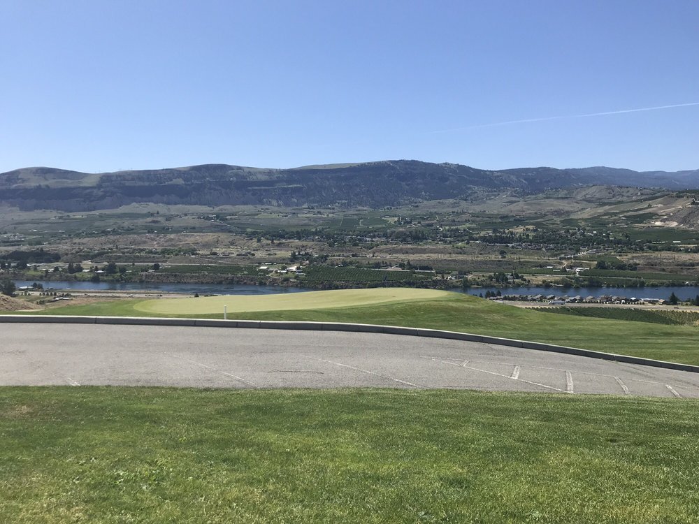 HIGHLANDER GOLF COURSE - 13 Photos & 12 Reviews - 2920 8th St SE, East ...