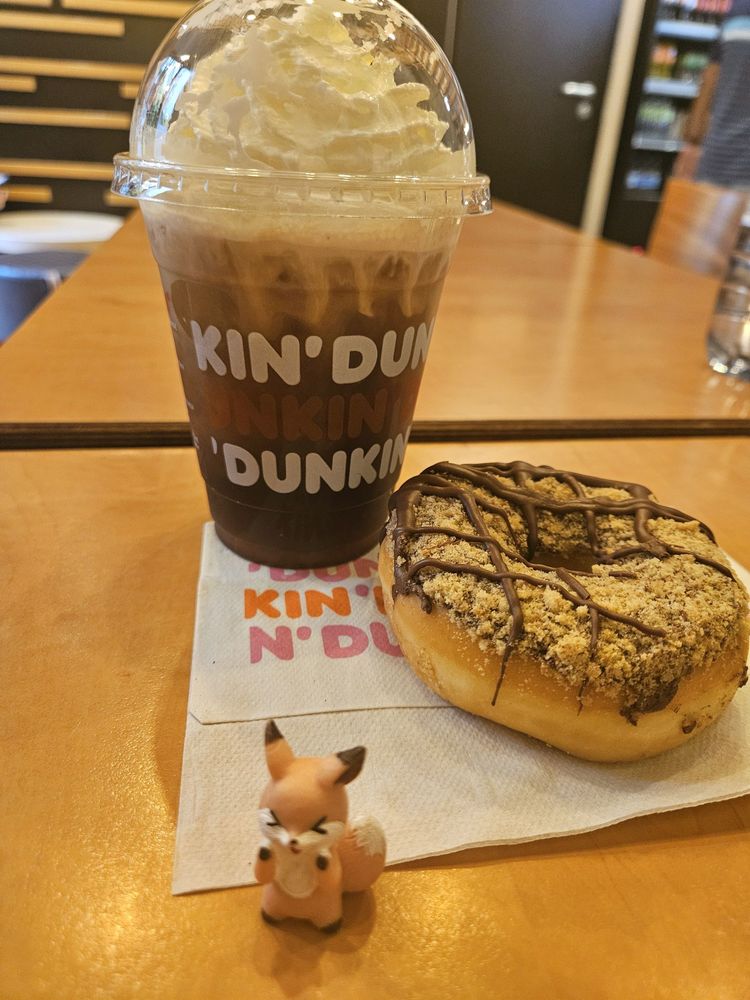 DUNKIN’ DONUTS - Updated February 2025 - 23 Photos & 32 Reviews - Unter ...