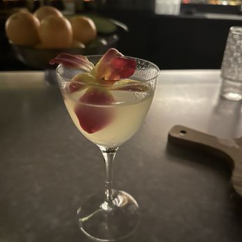 SOCIETY LOUNGE - Updated December 2025 - 355 Photos & 338 Reviews ...