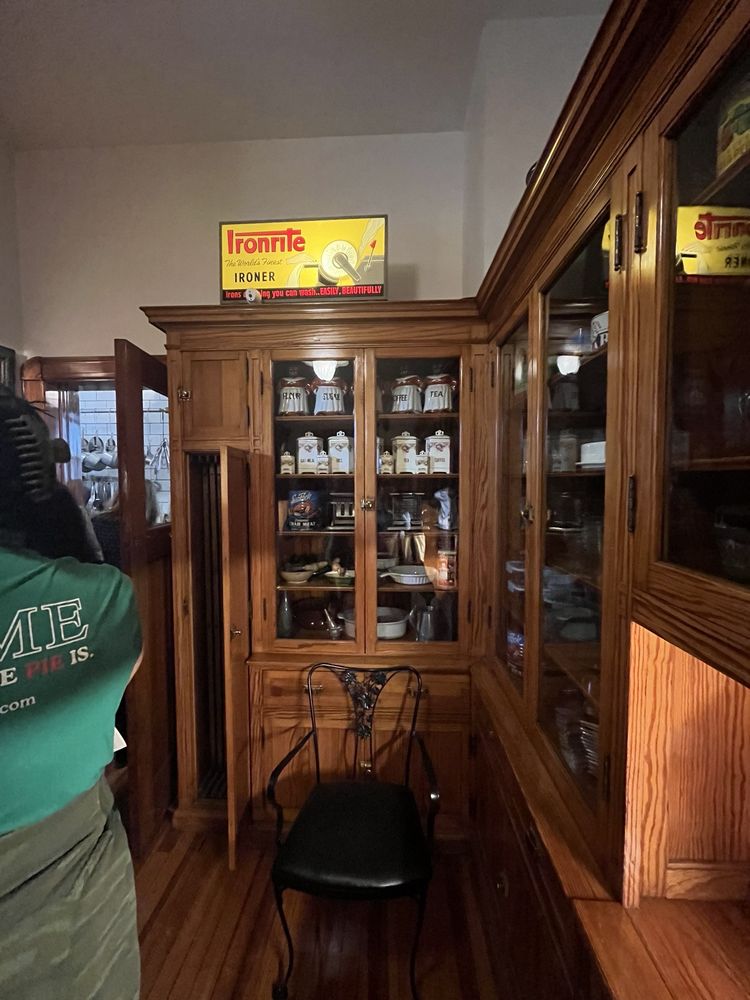 MAGIC CHEF MANSION - Updated November 2025 - 111 Photos & 10 Reviews ...