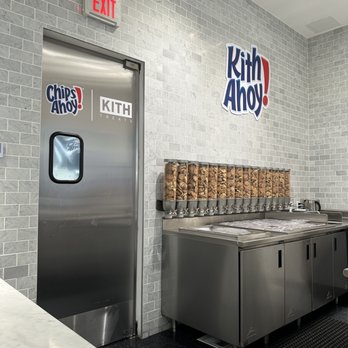 KITH TREATS - Updated June 2024 - 90 Photos & 35 Reviews - 84 NE 41st ...