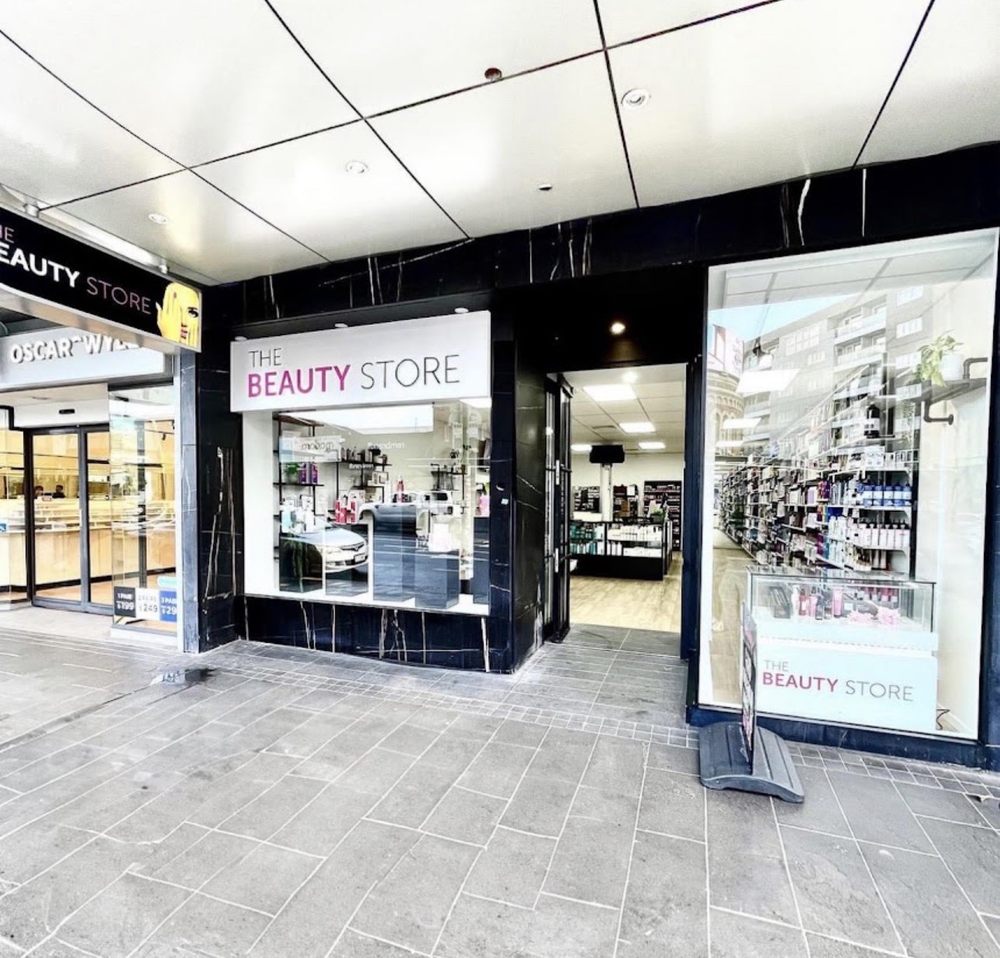 THE BEAUTY STORE - Updated January 2025 - Büyükdere Cd. 22, İstanbul ...