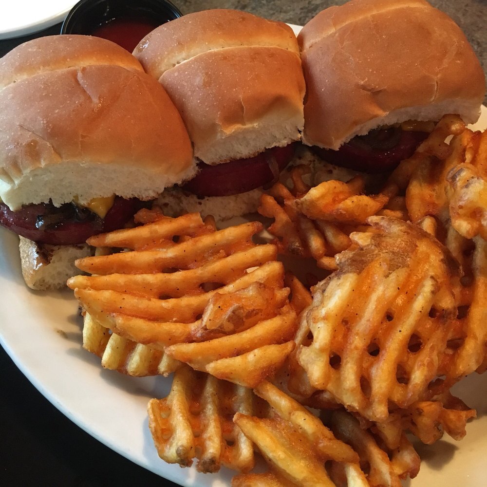 ROADHOUSE 19 - Updated June 2024 - 20 Reviews - 6020 Emmett Rd, Yale ...