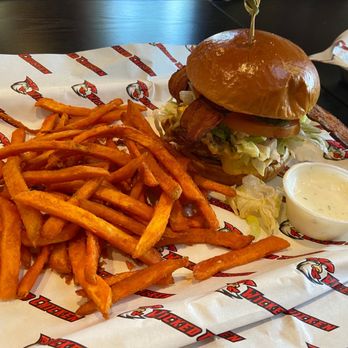 WICKED CHICKEN - SANTA CLARITA - Updated August 2025 - 221 Photos & 281 ...