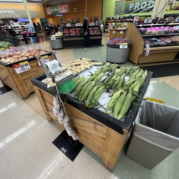 COUNTY MARKET - Updated December 2025 - 210 West 3rd St, Sterling ...