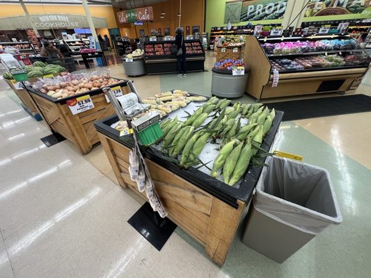 COUNTY MARKET - Updated December 2025 - 210 West 3rd St, Sterling ...