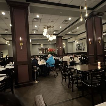 MAGGIANO’S LITTLE ITALY - Updated May 2024 - 337 Photos & 636 Reviews ...