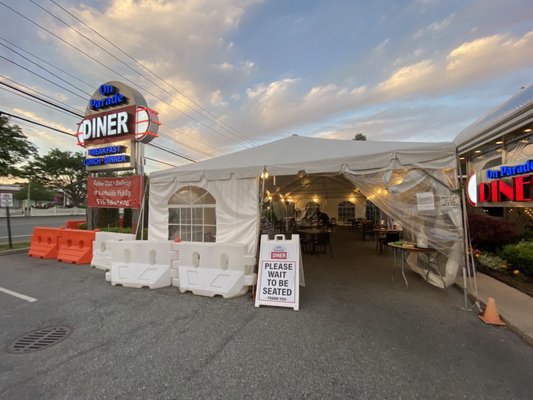 ON PARADE DINER - Updated May 2025 - 166 Photos & 227 Reviews - 7980 ...