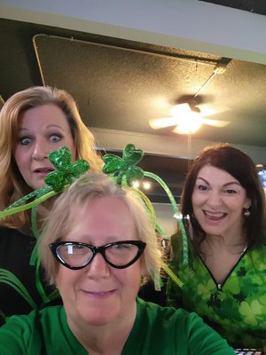 HIGH DIVE BAR AND GRILL | 2621 Sunset Blvd NE, Renton, Washington ...